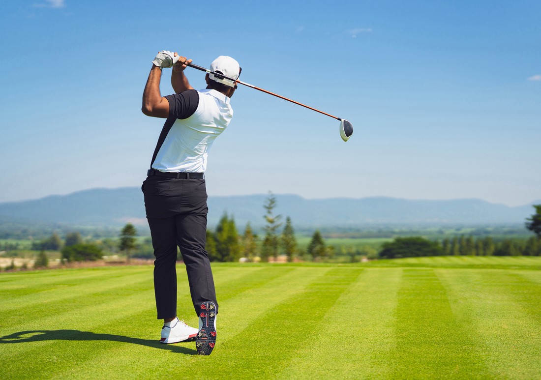 How to Drive a Golf Ball | OvertimeReviews